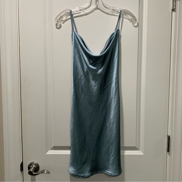 Motel Rocks | Dresses | Motel Rocks Spaghetti Strap Drape Neck With ...